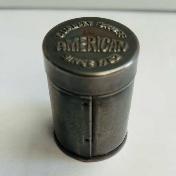 American Quality Snuff | Accents | Vintage American Quality Snuff Tin ...